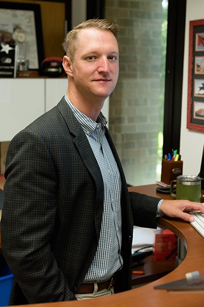 Home [csee.engr.utexas.edu]